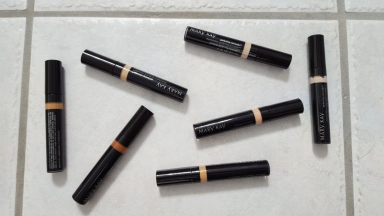 Review: Mary Kay Perfecting Concealer and Undereye Corrector - I'm Not ...